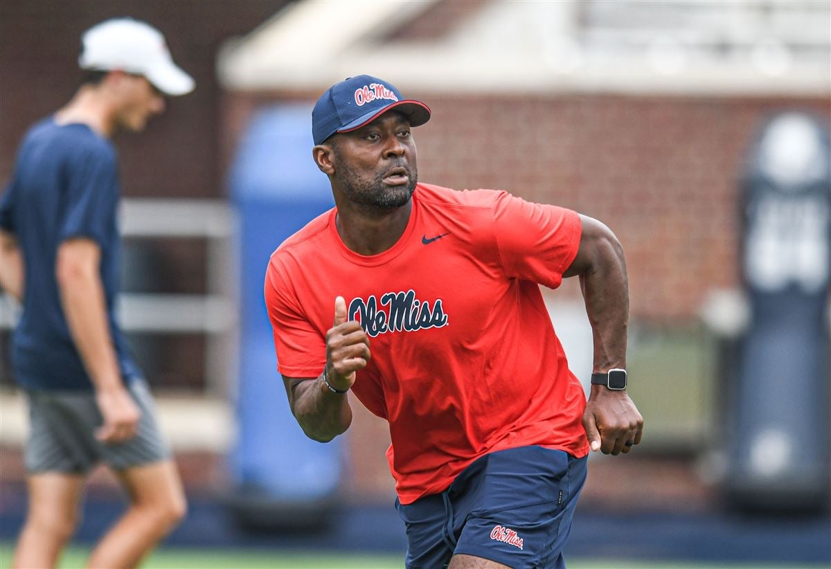Longtime Ole Miss assistant Derrick Nix has accepted job at Auburn
