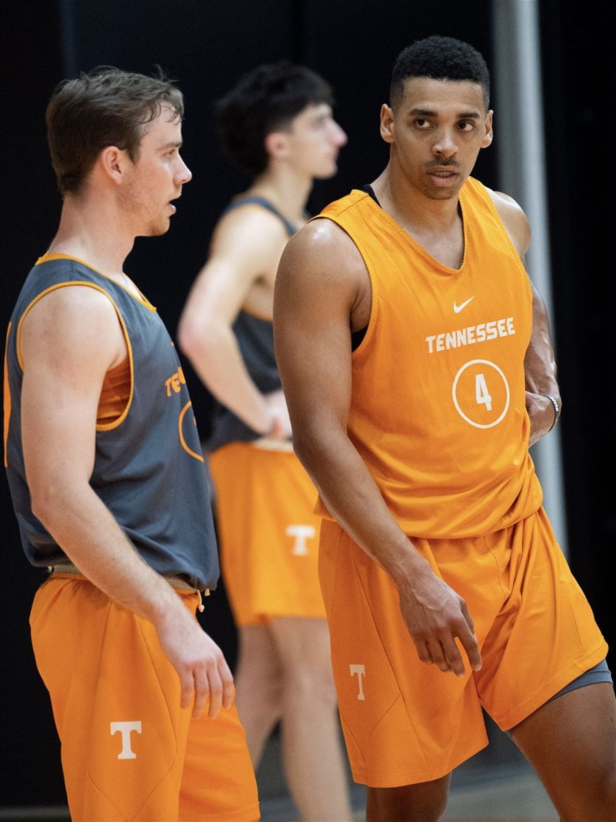 PHOTOS: Tennessee basketball preseason practice