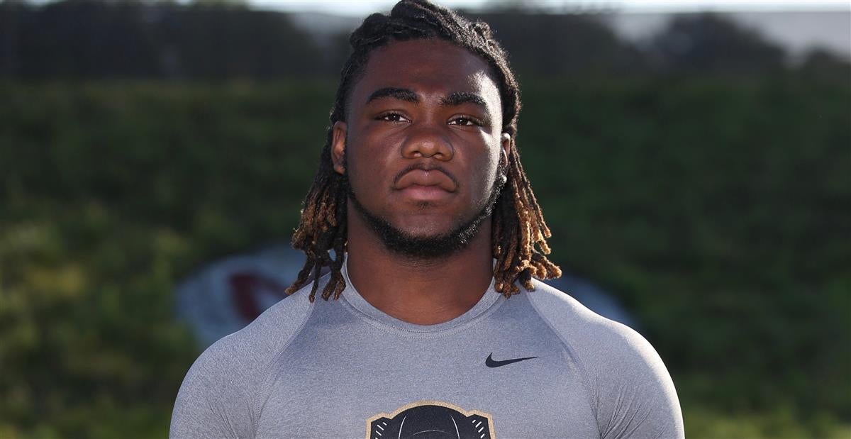 Tony Sharpe Profile Photos