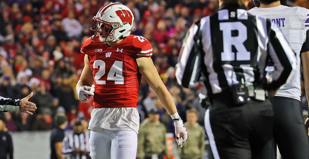 Wisconsin star safety Hunter Wohler set to return for senior season