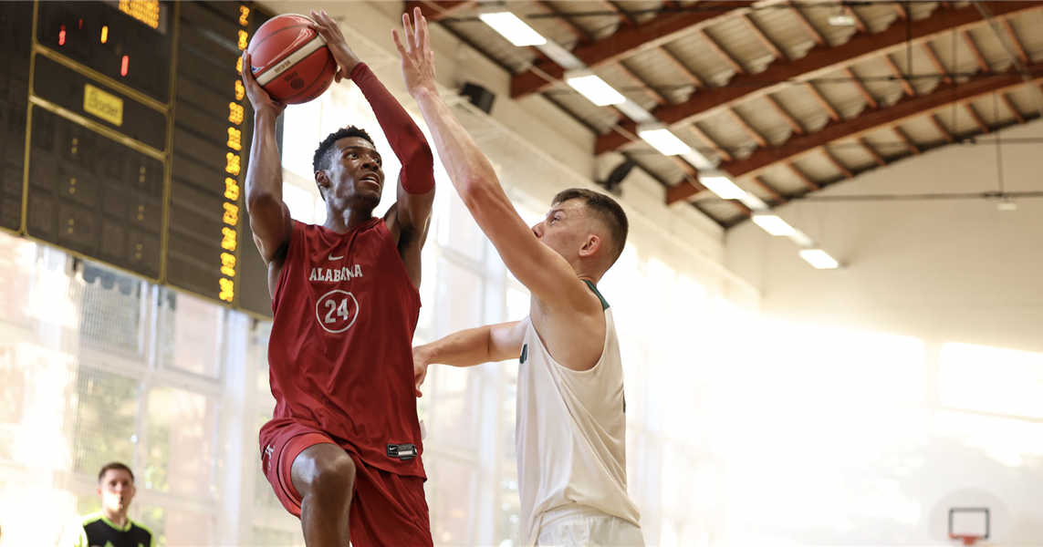 Brandon Miller scores 33 in Alabama hoops' scrimmage loss to TCU