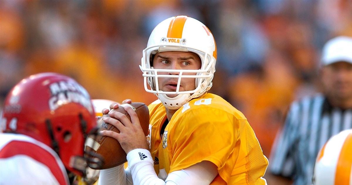Ex-Tennessee QB Erik Ainge calls Georgia football's stadium 'overrated ...