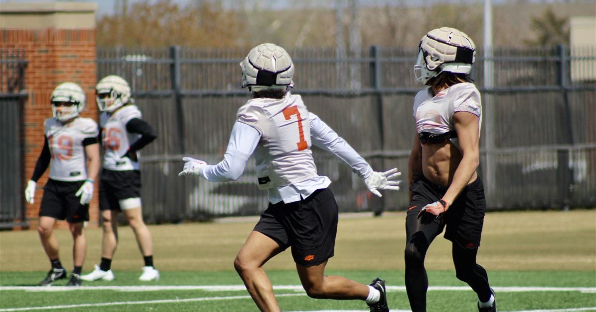 Oklahoma State safety Cameron Epps tears ACL