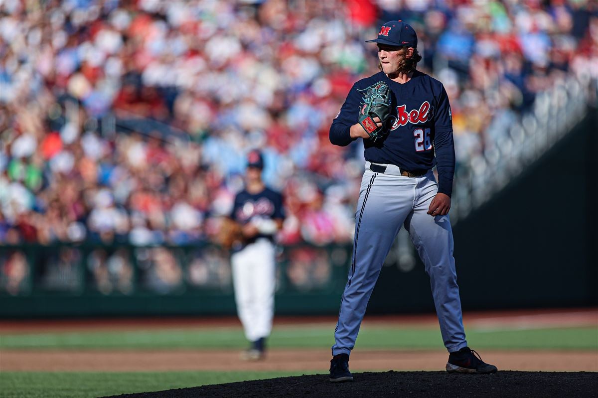 Despite some defensive mishaps, Hunter Elliott was simply Hunter Elliott