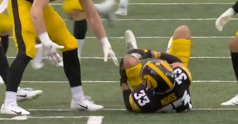 Iowa Football: Hawkeyes CB Riley Moss suffers injury after recording ...