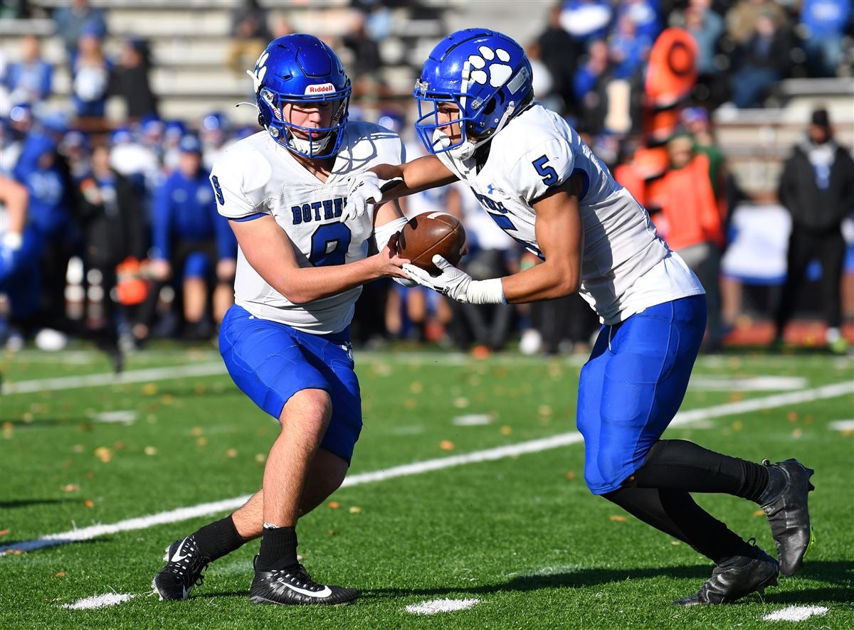 PHOTO GALLERY: Emerald Ridge Defeats Bothell, Advances To State