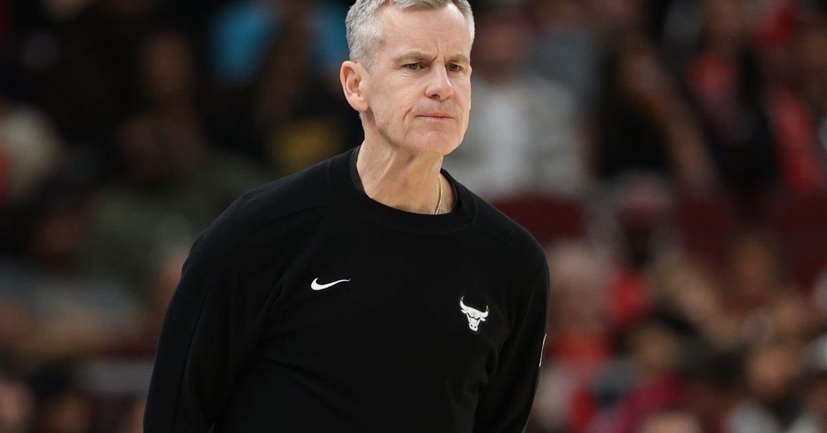Former Florida coach Billy Donovan stepping down from Chicago Bulls