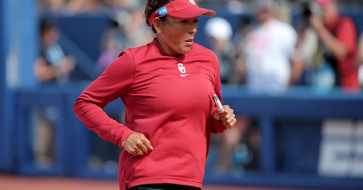 OU pitching coach Jennifer Rocha Named NFCA Assistant Coach of the Year