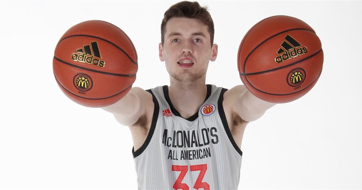 Matthew Hurt makes it official and picks Duke