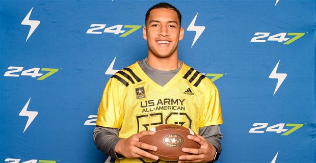 4-star DT Tyler Manoa Talks UCLA, Others at Army Bowl