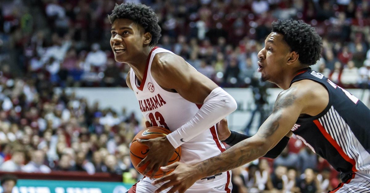 Nick Pringle likes bringing energy to Alabama games, practices