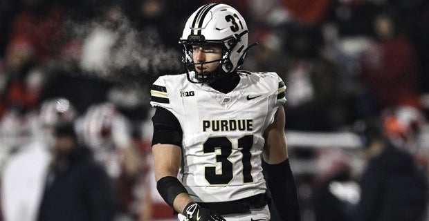 Oregon Football Transfer Portal Tracker