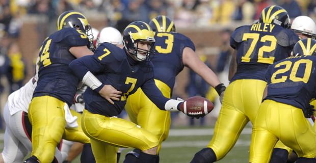 Michigan Football: Top-10 career passing touchdown leaders