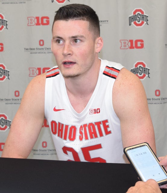 Photo Day: Prized OSU freshmen appear at team's media day
