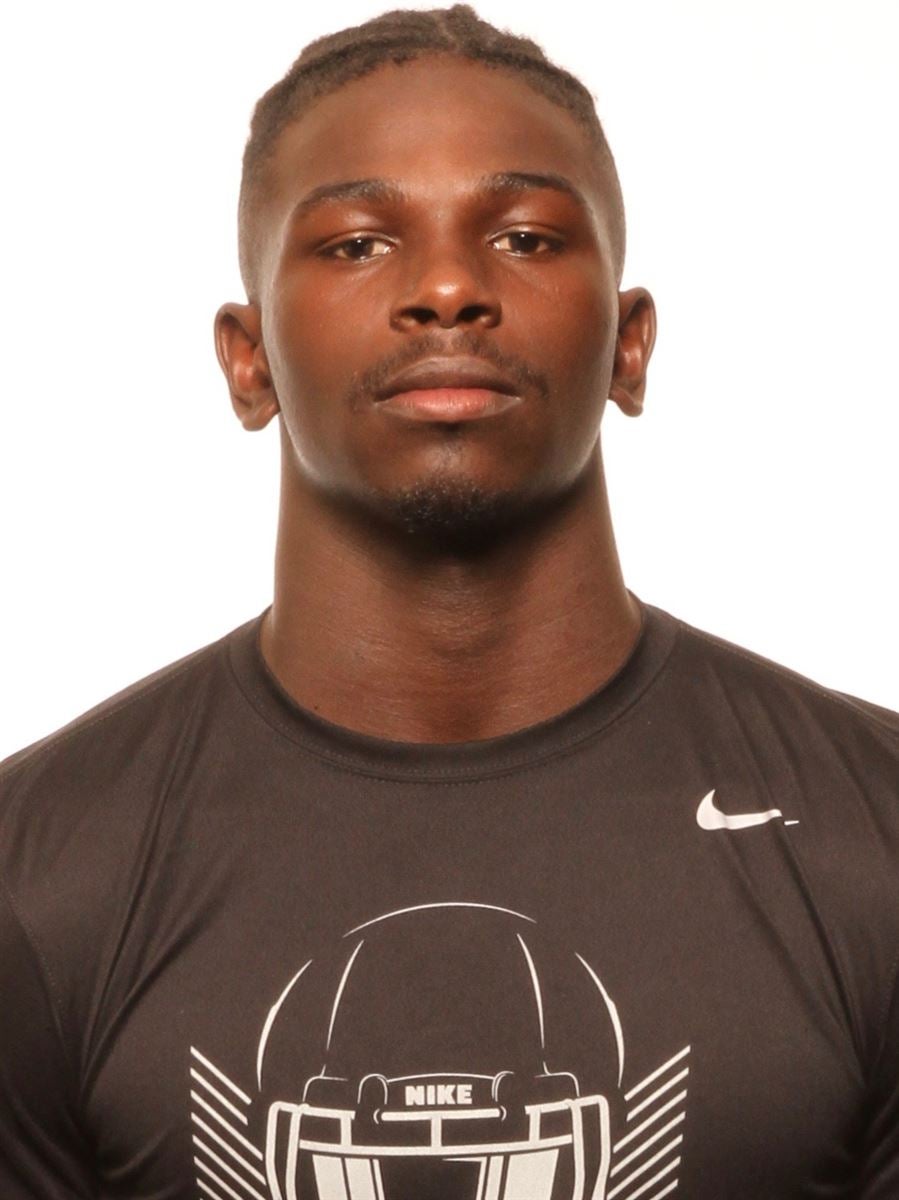 Xavier Williams Profile Photos