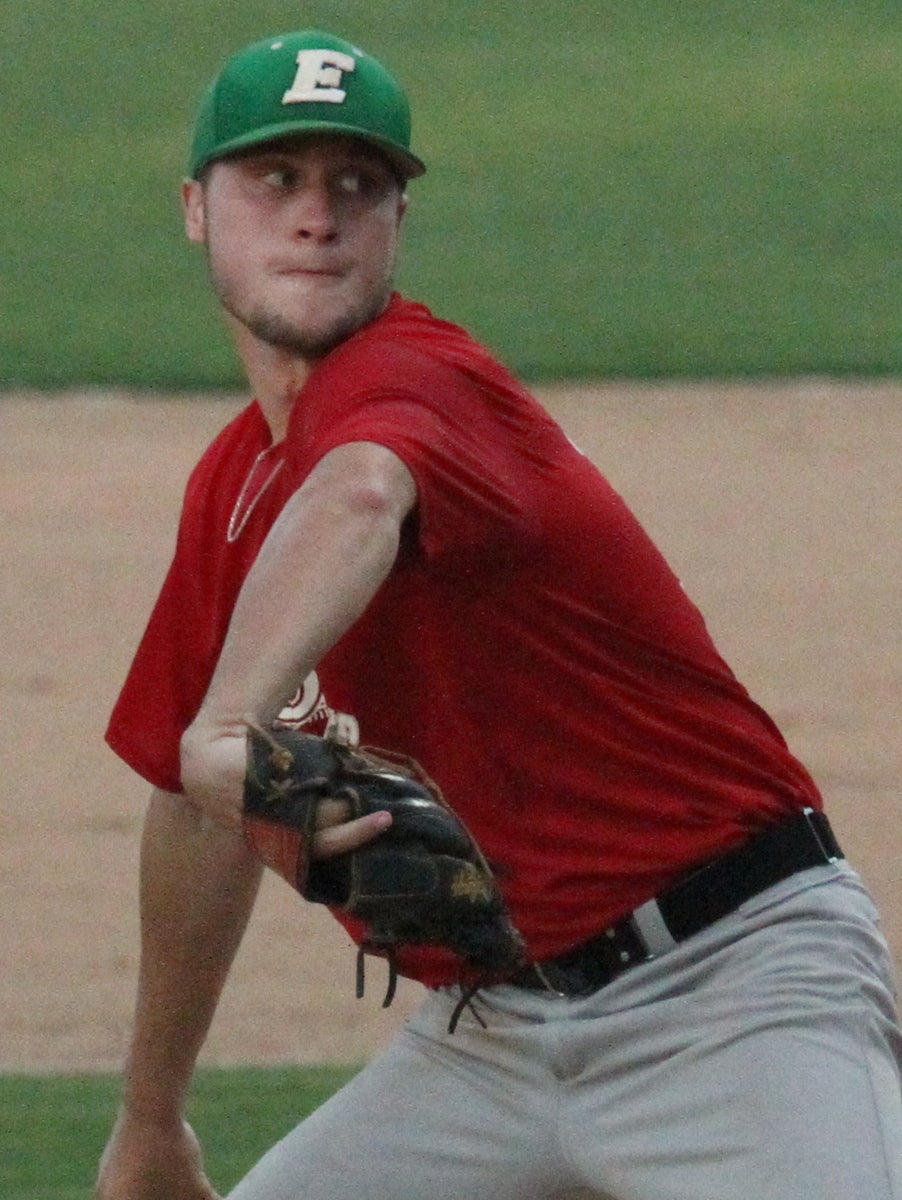 Logan Chapman, South Carolina, Starting Pitcher