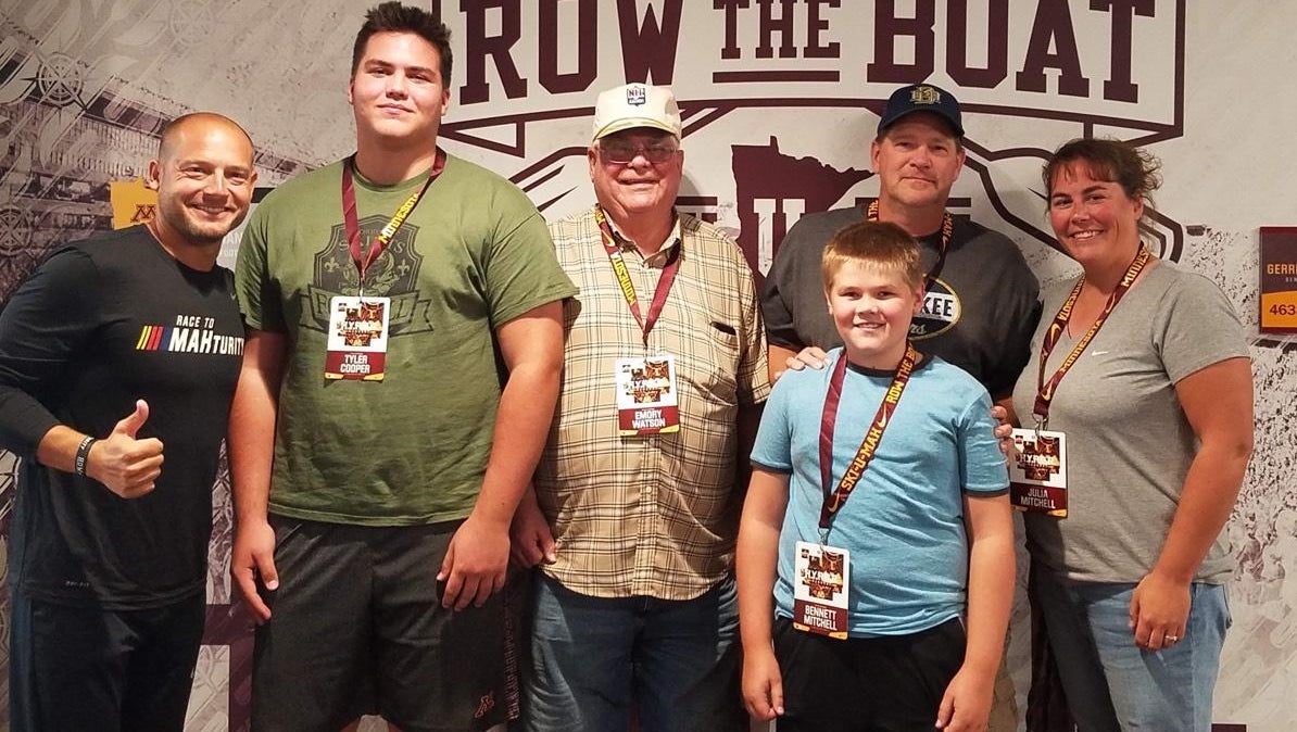 St. Croix Falls offensive lineman Tyler Cooper picks Minnesota