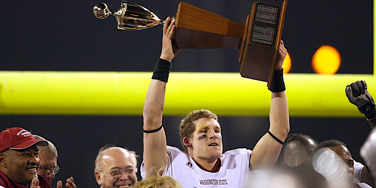 Apple Cup: The legend of WSU Husky Killer Alex Brink - Football Alliance