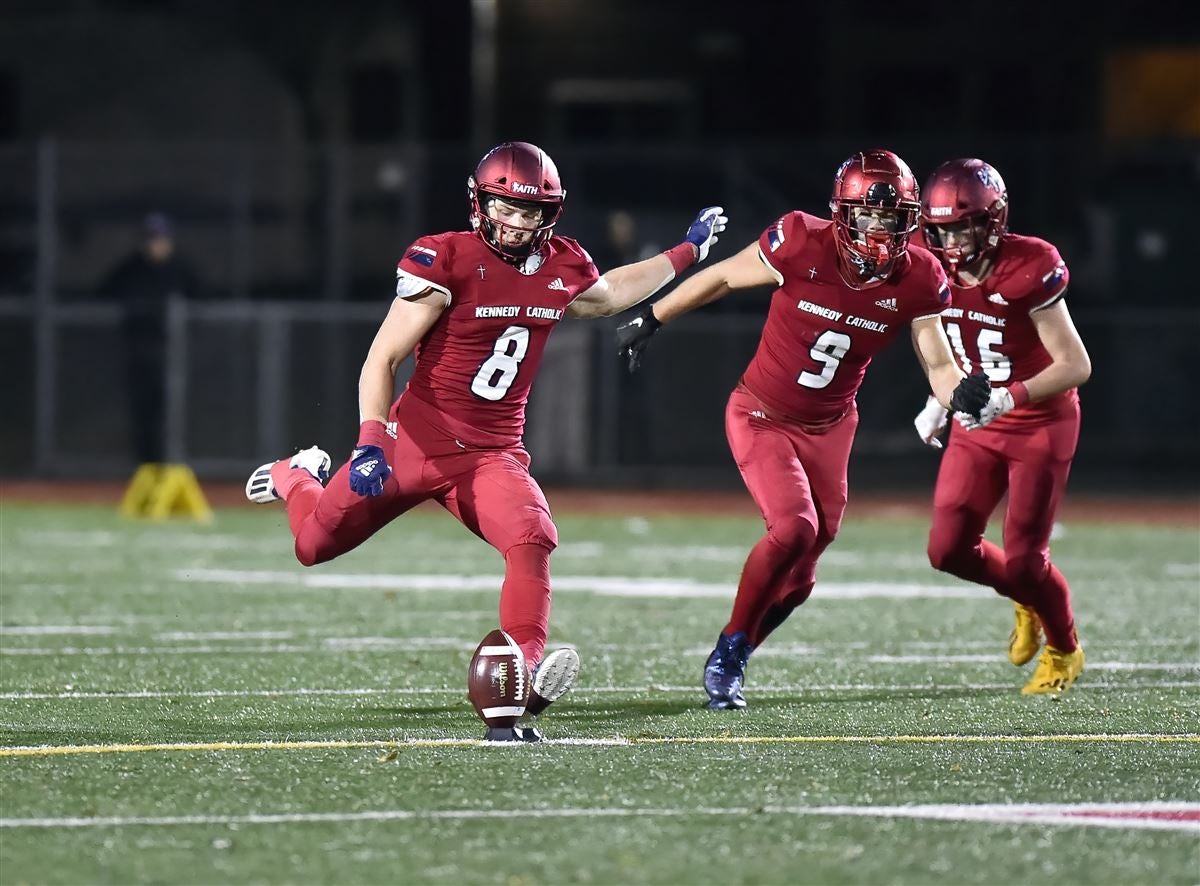 PHOTO GALLERY: Lake Stevens Defeats Kennedy Catholic, Win 4A State ...