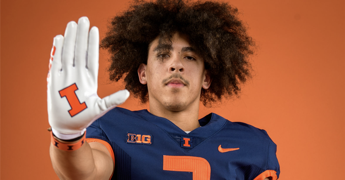 Signing Day Spotlight: Three-star Ohio WR Collin Dixon signs with Illini