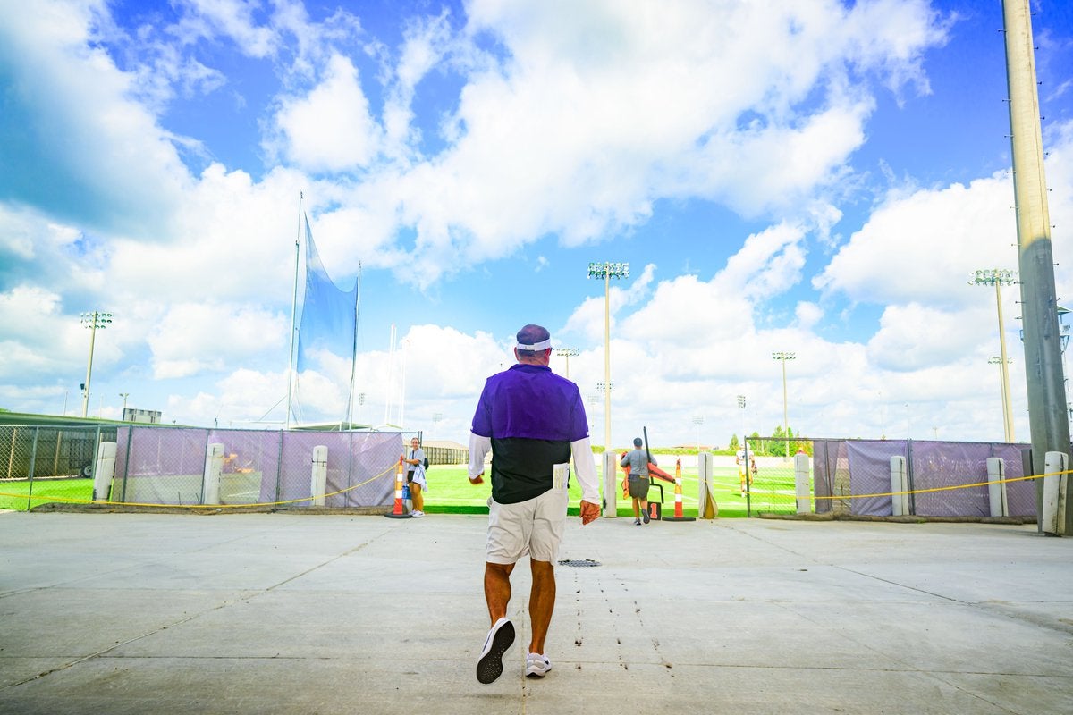 Predicting LSU's 2023 season, win-loss record