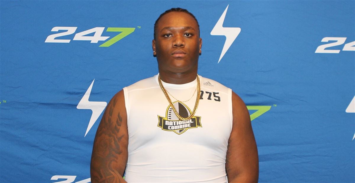 2020 DT Denver Warren set for first visit following re-opening