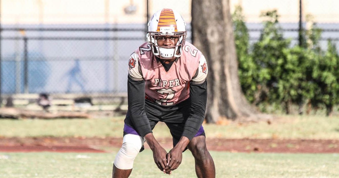 Cecil Powell Commits to Baylor