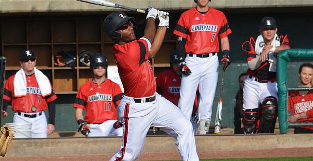 Louisville baseball enjoys Friday night walk-off win