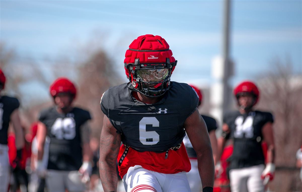 Utah linebacker Justin Medlock is still growing into his role