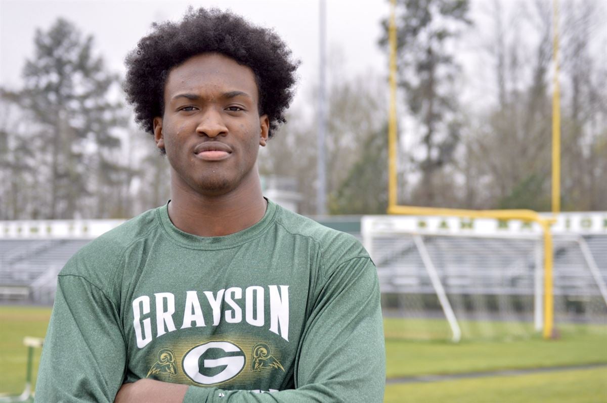 Kevin Harris Profile Photos