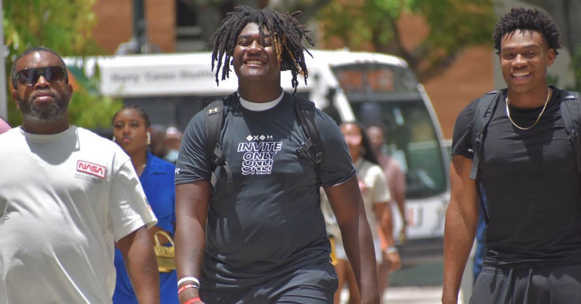 Four-star DL Myron Charles to visit Florida this week