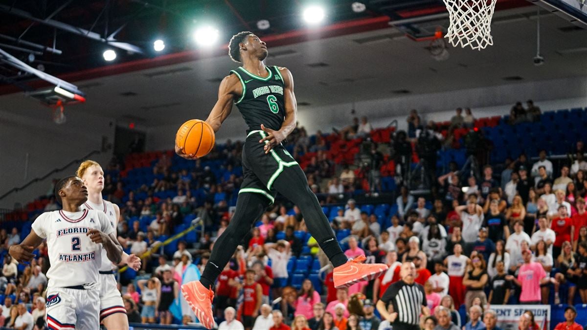 Brenen Lorient Shines in Return to FAU, Scores 16 Points in Mean Green ...
