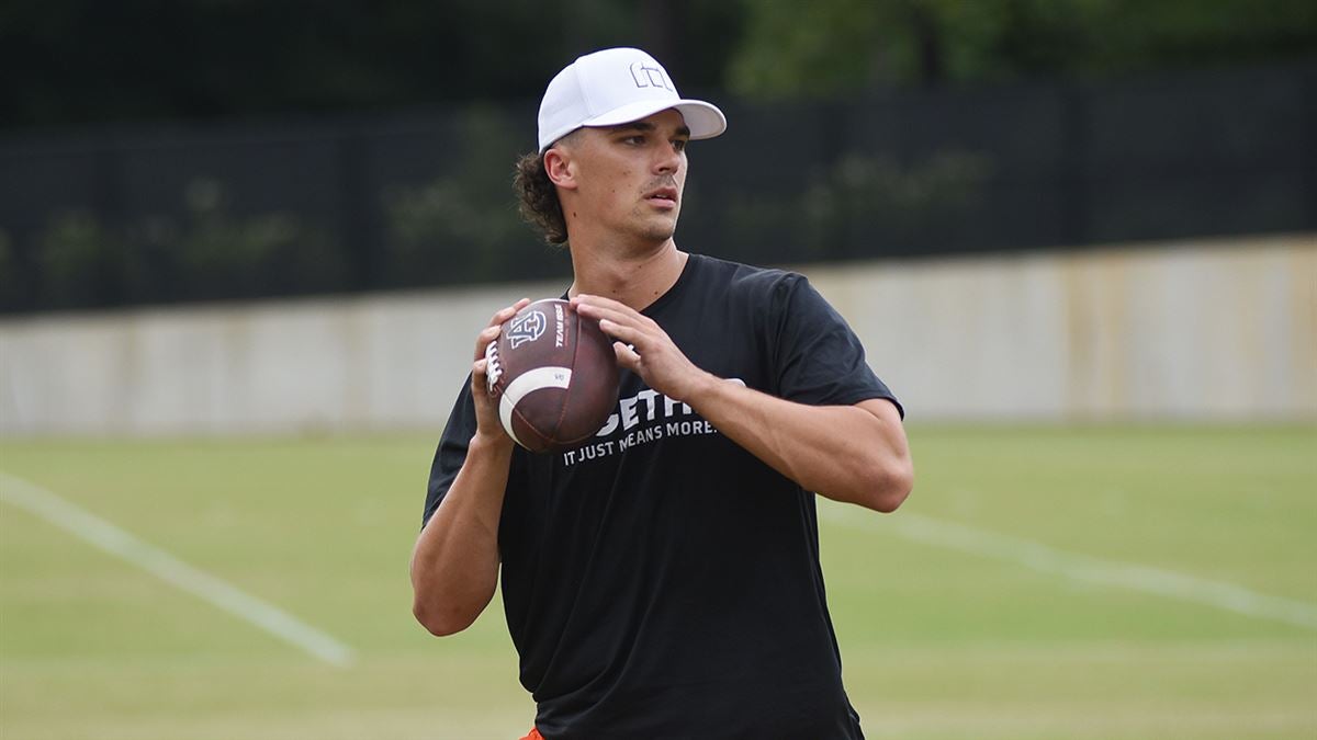 IN PHOTOS: Payton Thorne, others in Auburn football summer practice