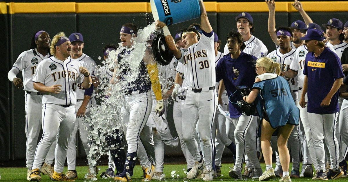 Jared Jones etches another core LSU baseball memory, Tigers advance to ...