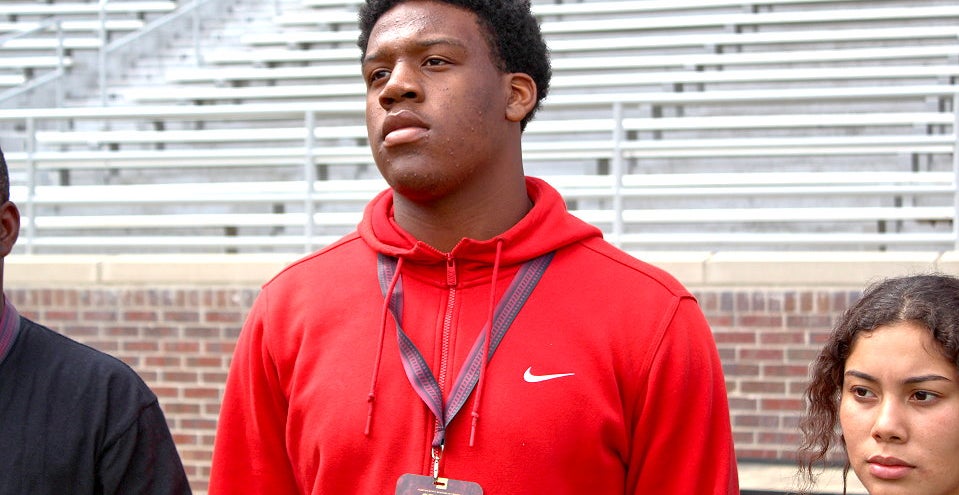 Miami DE Elijah Roberts back on campus for the spring game