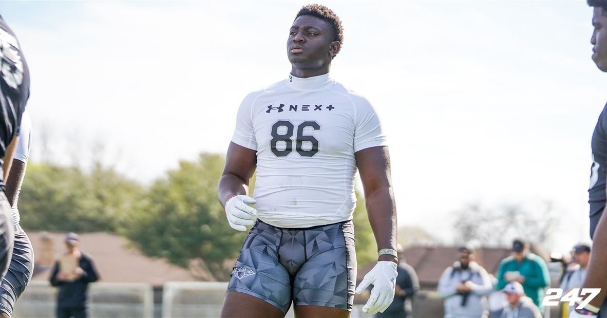 Five-star offensive tackle Michael Fasusi shares latest with the Sooners