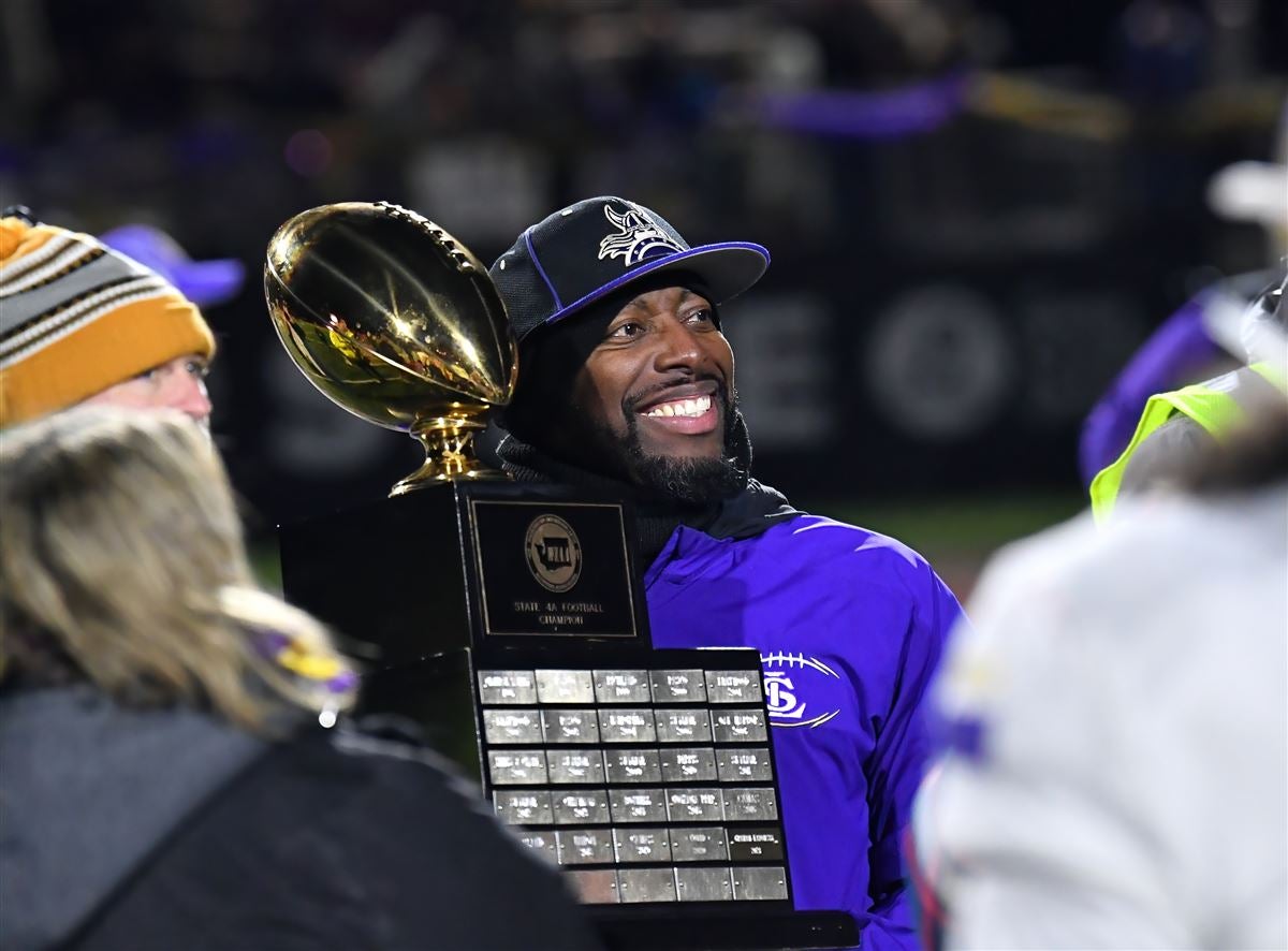 PHOTO GALLERY: Lake Stevens Defeats Kennedy Catholic, Win 4A State ...