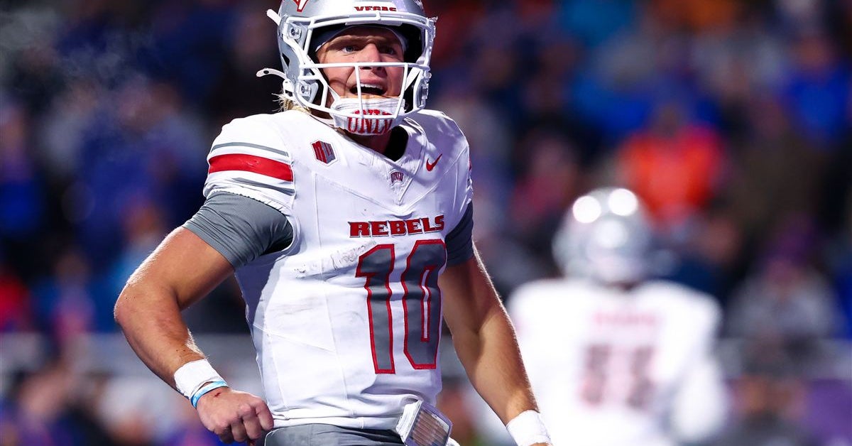 QB addition Colandrea among seven signed Huskers from the portal