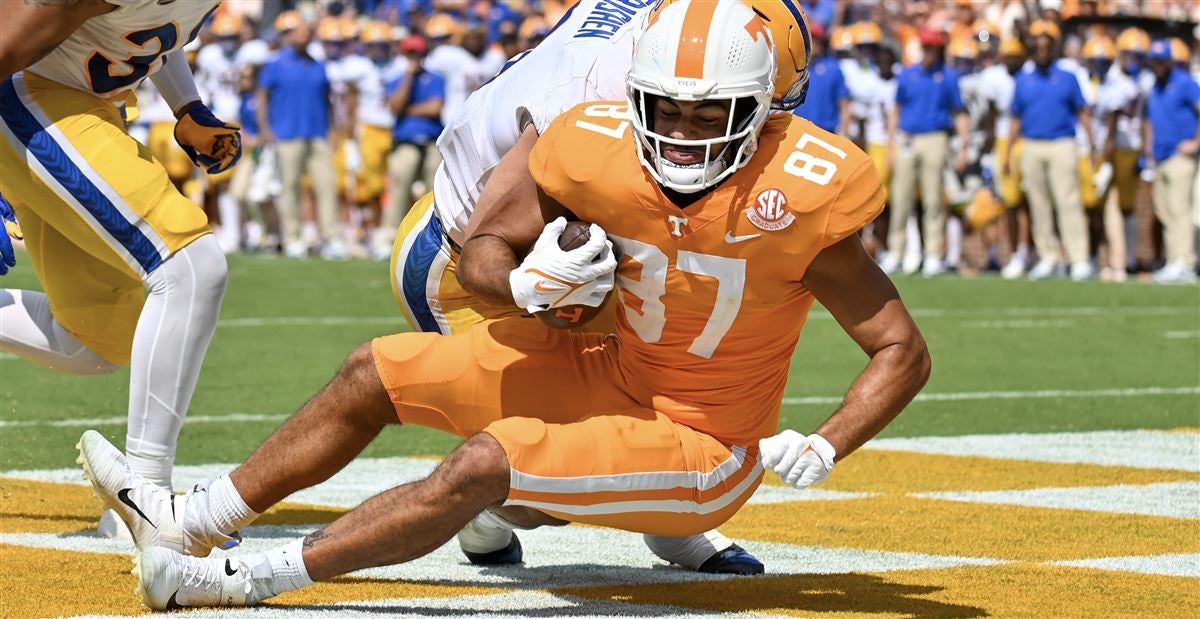 Game Balls: Pitt 41, Vols 34