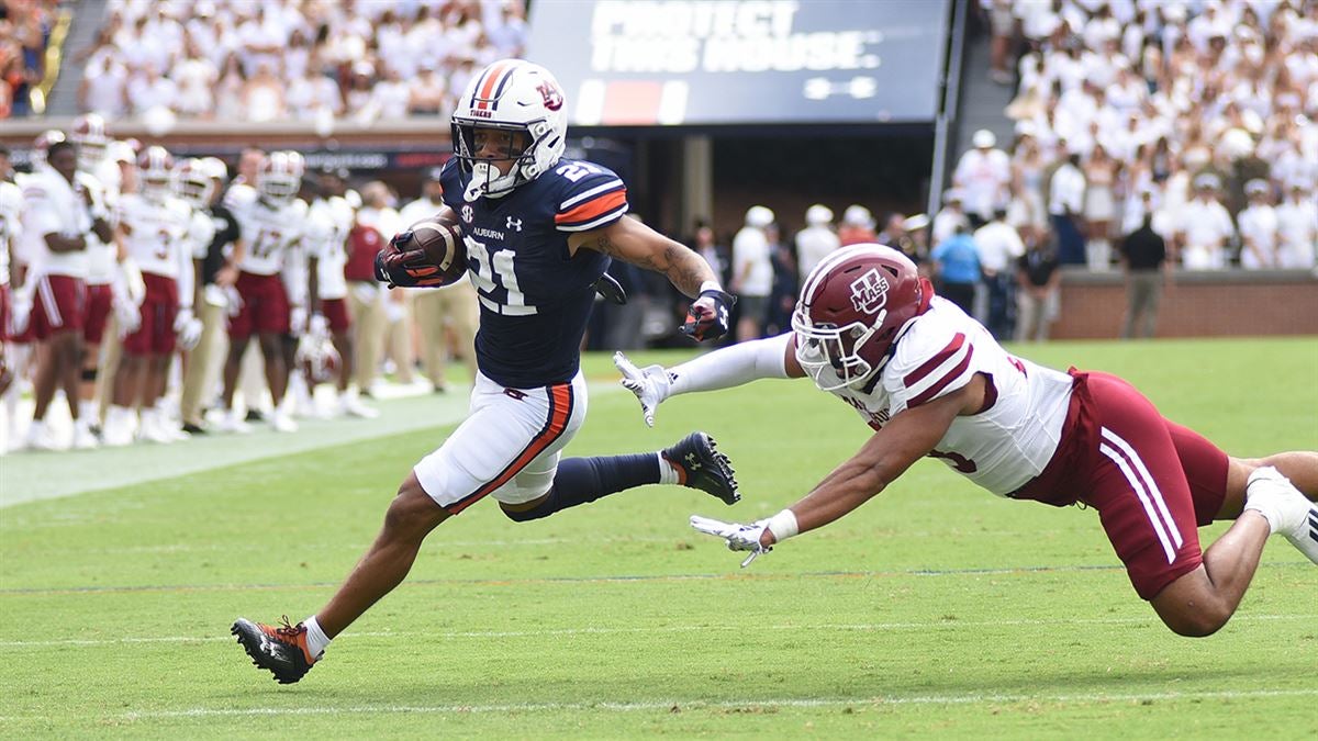 Auburn RB Brian Battie enters the transfer portal