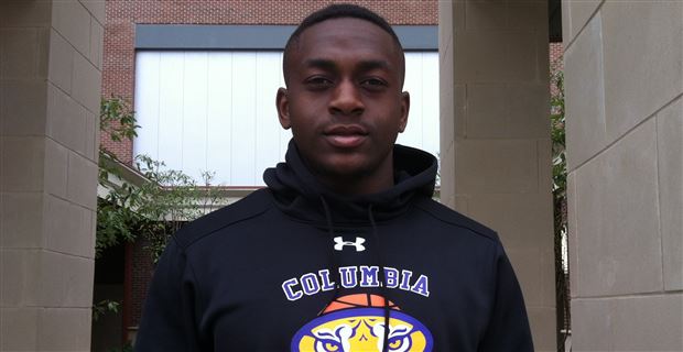 Rebels Offer Three-Star WR T.J. Jones After Visit