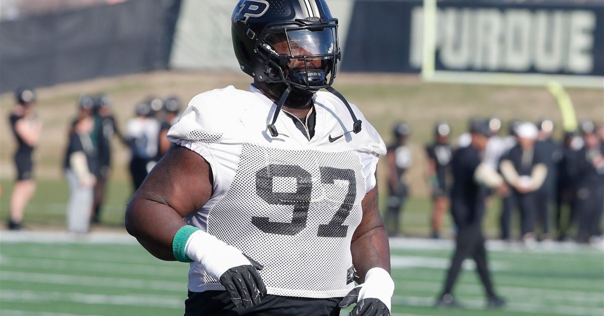 Purdue DL Jamarrion Harkless commits to Kentucky