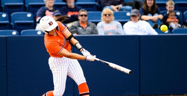 Softball Report: Tigers out to extend home streak as Arkansas, Ellis visit