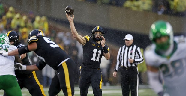 Preview and Prediction: Iowa vs. Michigan State On Senior Day