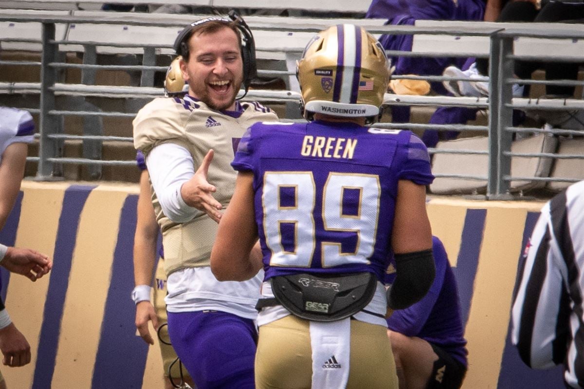 Husky Kickoff Countdown - 89 Days