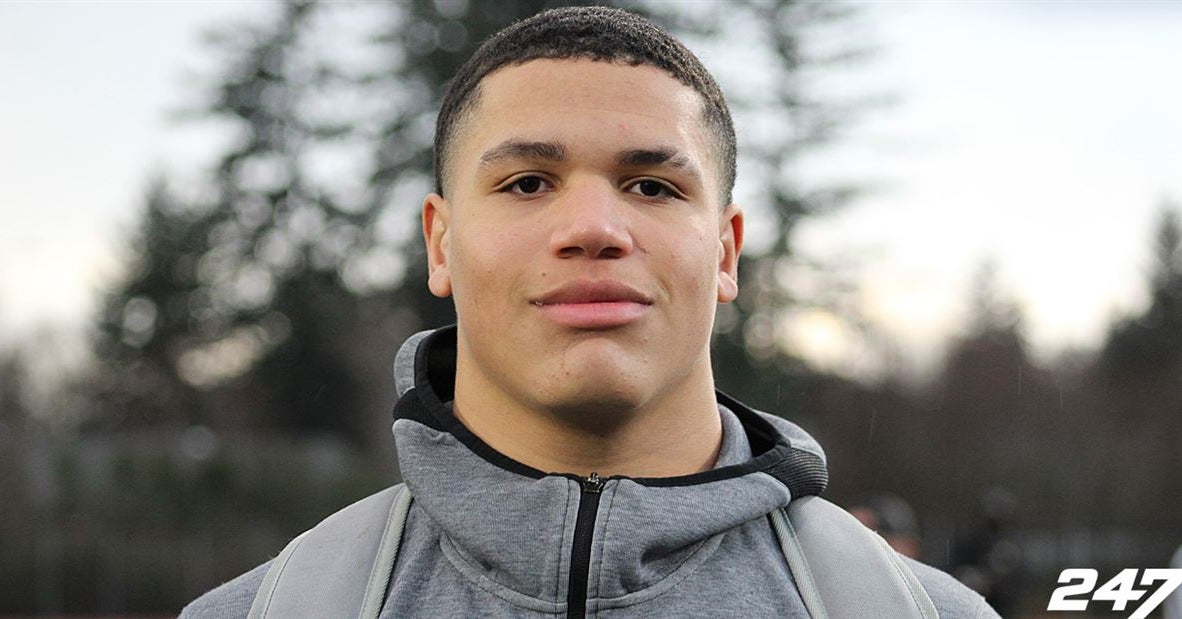 OL Devin Brooks locks in first two official visits and has idea for third