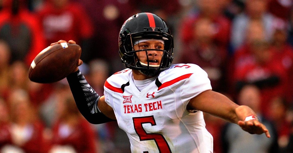 Patrick Mahomes' journey from pitcher to Heisman contender