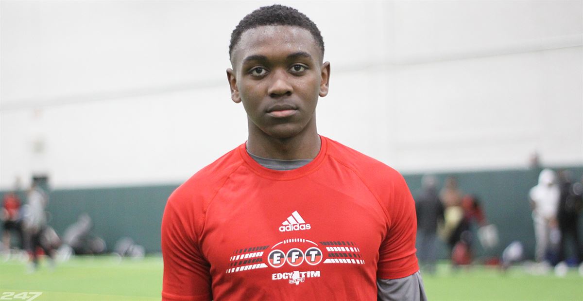2021 WR Keontez Lewis talks Iowa offer