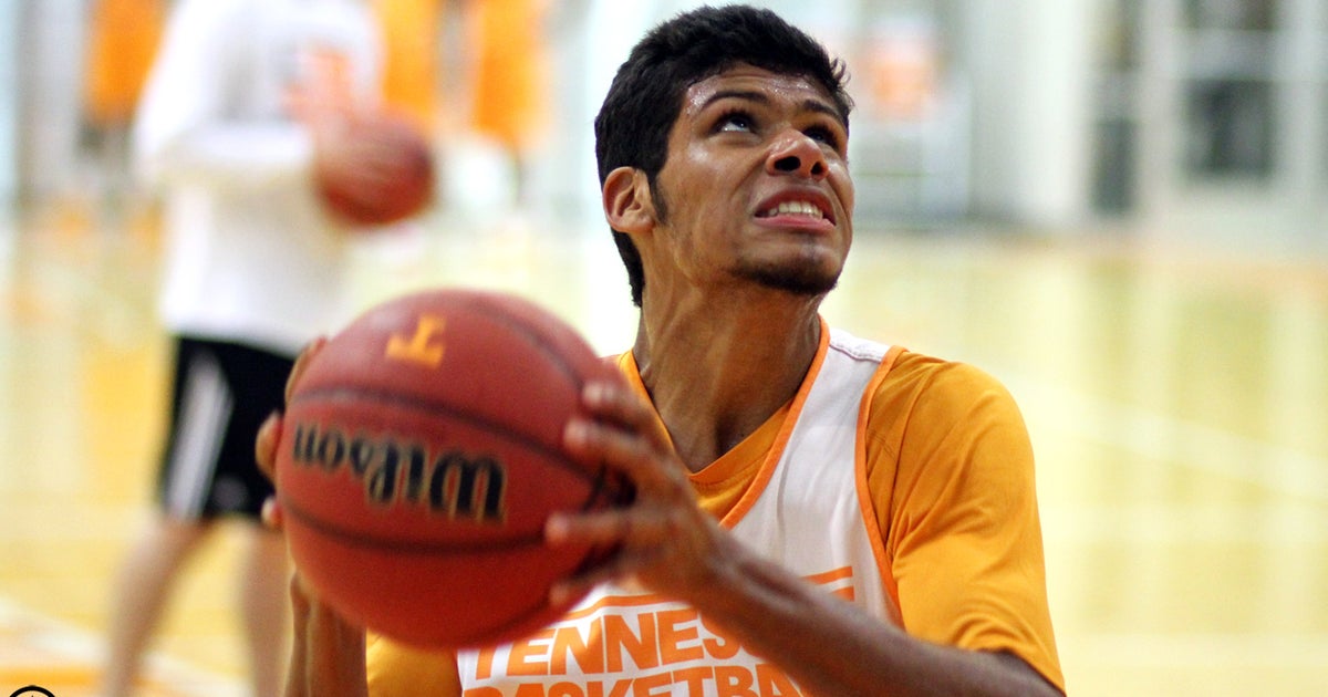 Braxton Bonds is a real 'pest'