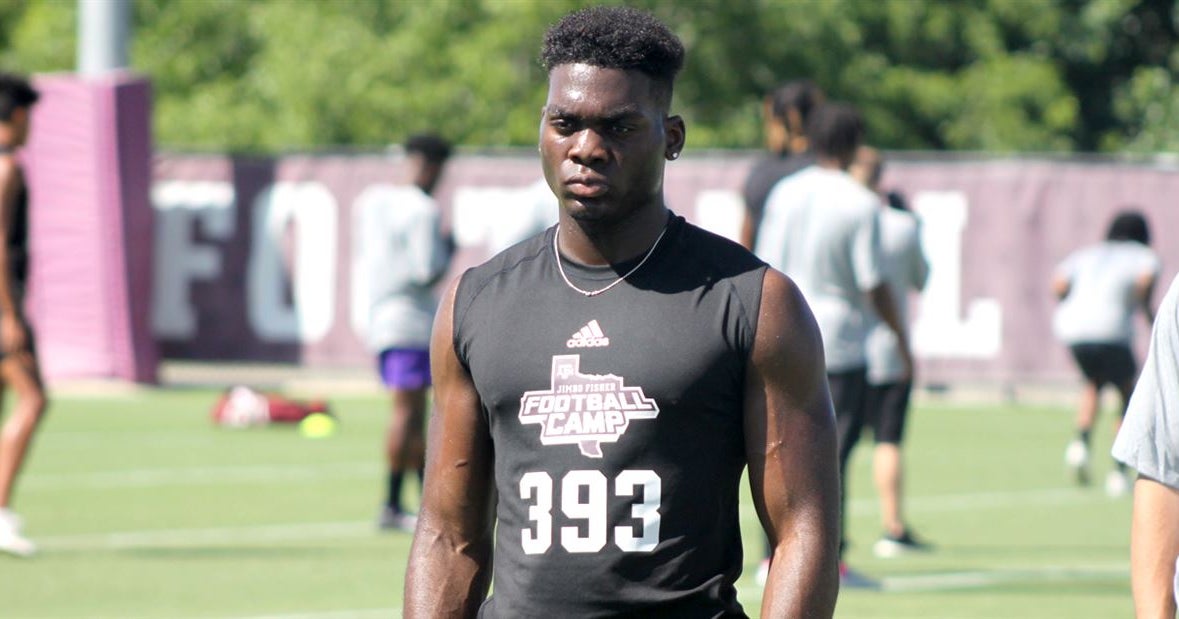 LB Matthew Roberts describes new A&M offer as 'amazing'